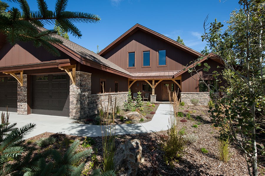 West Yellowstone Timber Frame Home featured in Timber Homes Illustrated ...